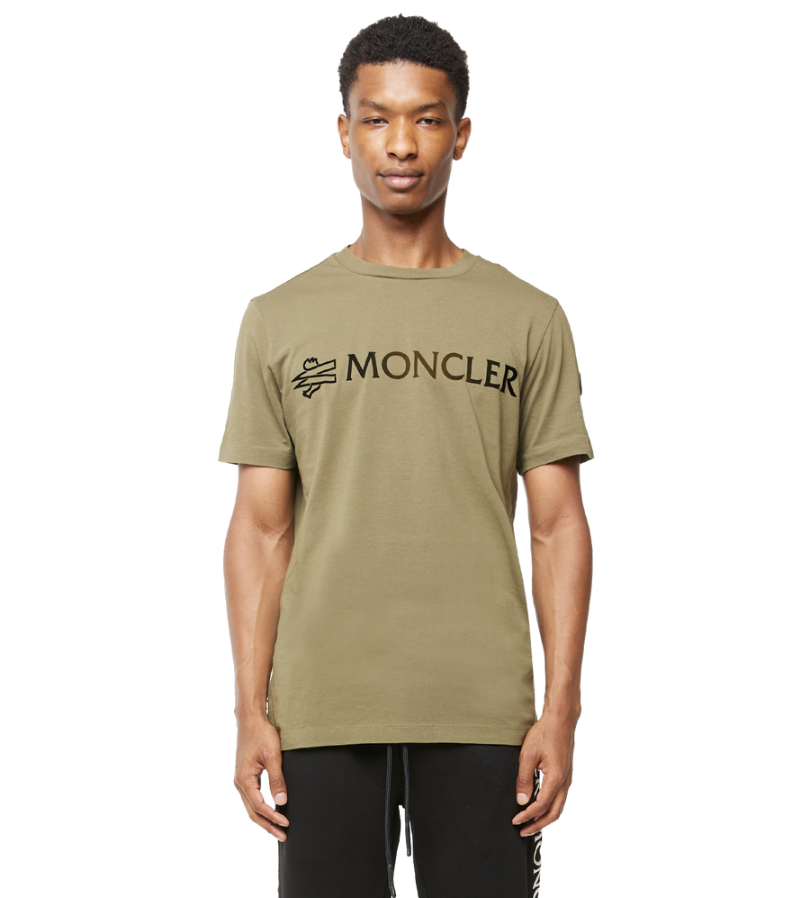 Moncler – FOUR Amsterdam