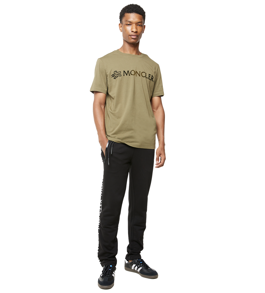 Moncler – FOUR Amsterdam